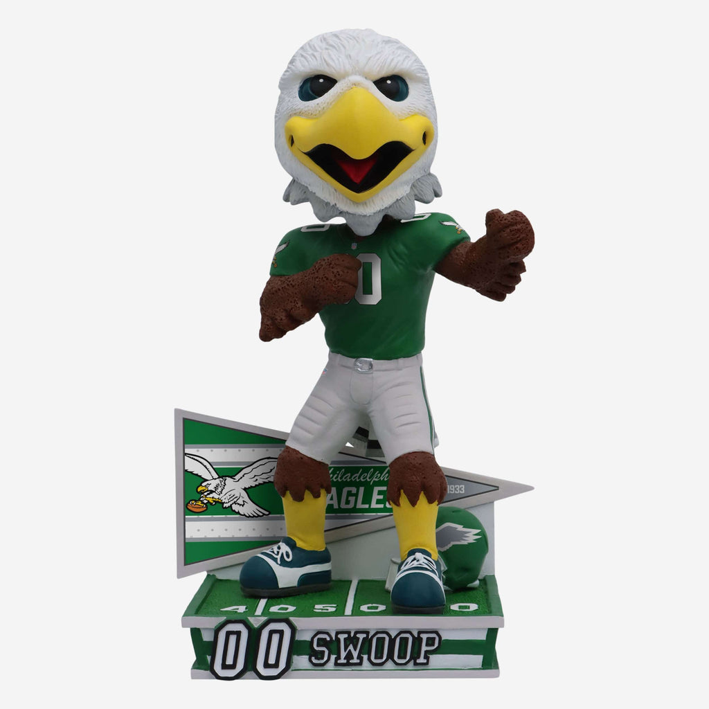 Swoop Philadelphia Eagles Kelly Green Uniform Mascot Bobblehead FOCO