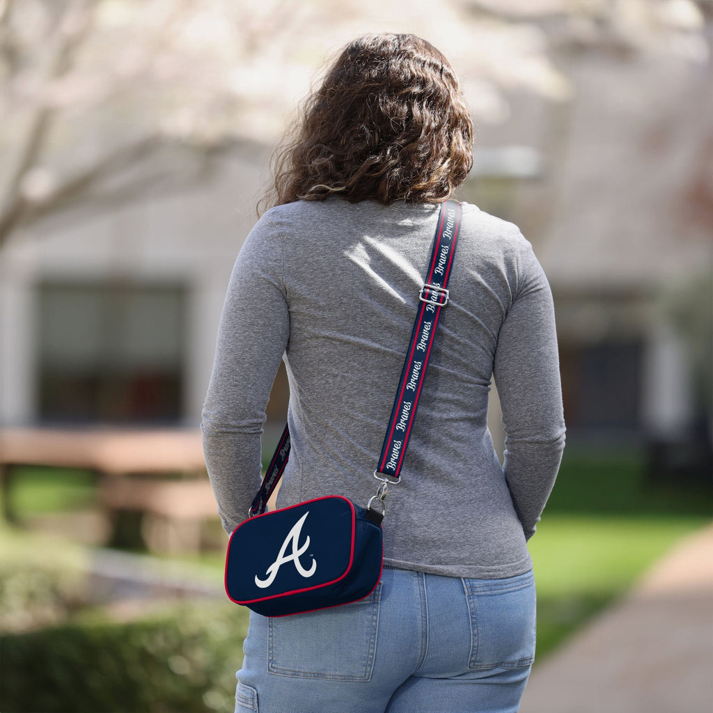Atlanta Braves Team Logo Crossbody Bag FOCO