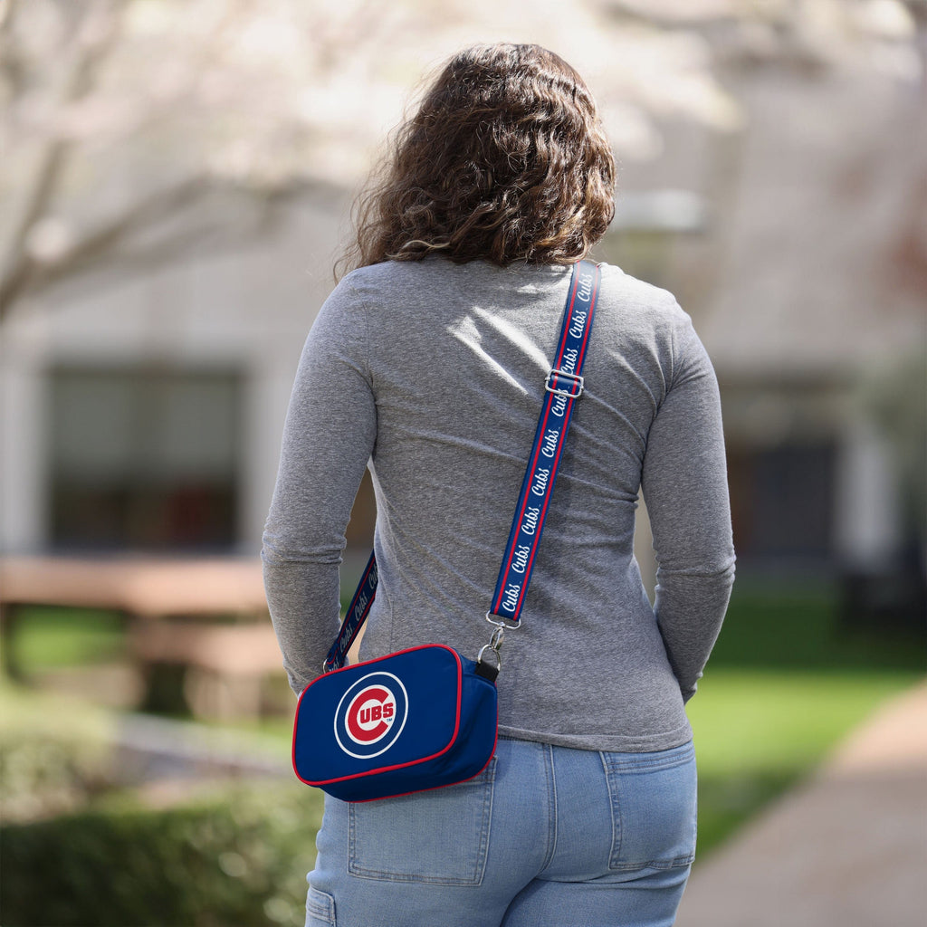Chicago Cubs Team Logo Crossbody Bag FOCO