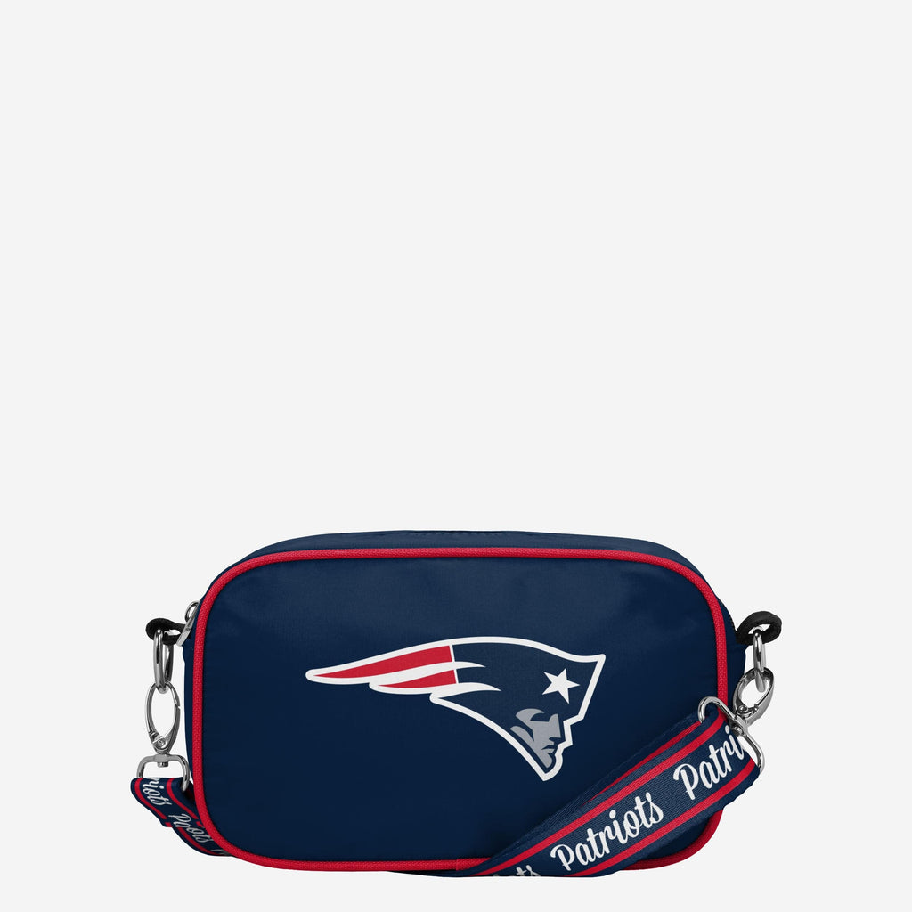 New England Patriots Team Logo Crossbody Bag FOCO