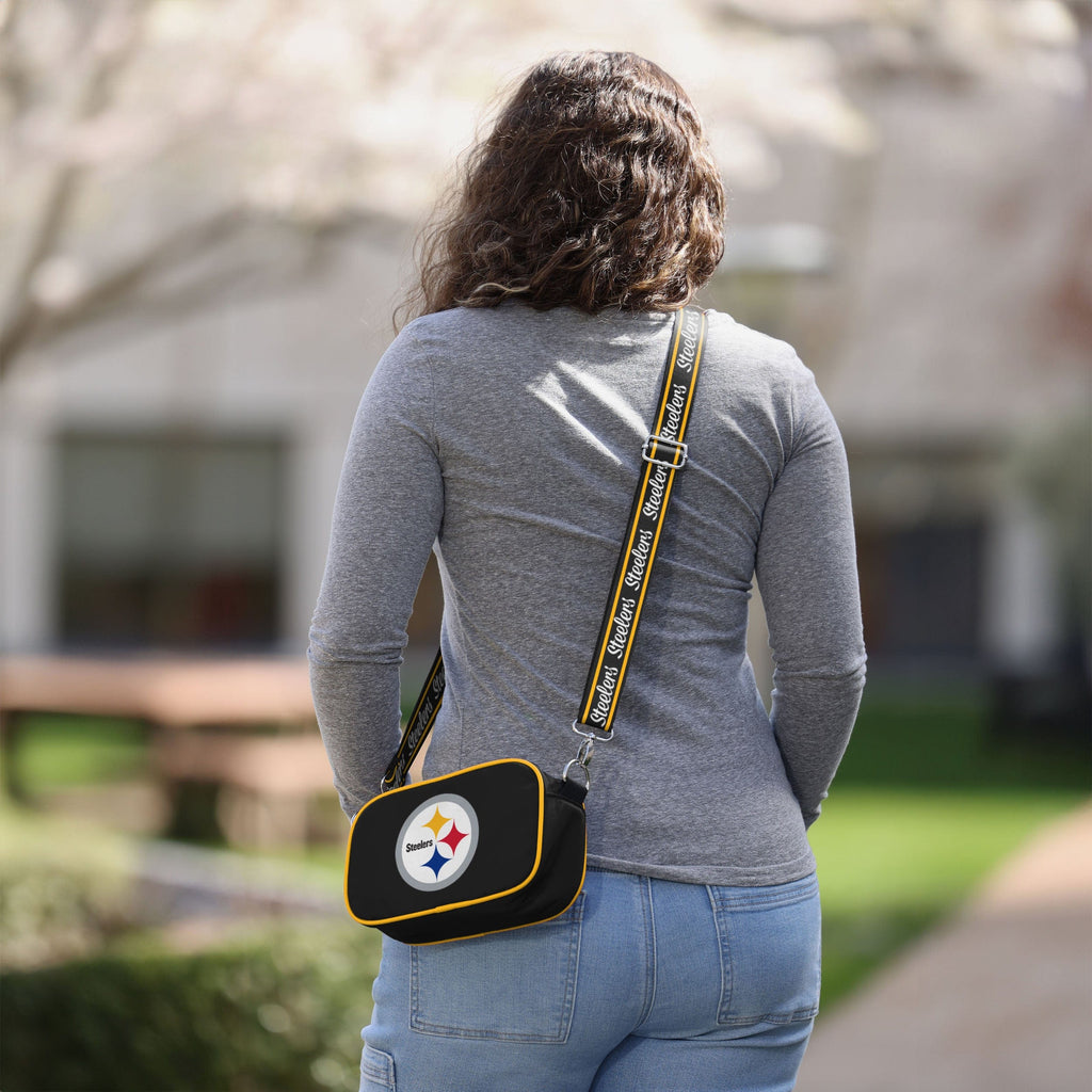 Pittsburgh Steelers Team Logo Crossbody Bag FOCO