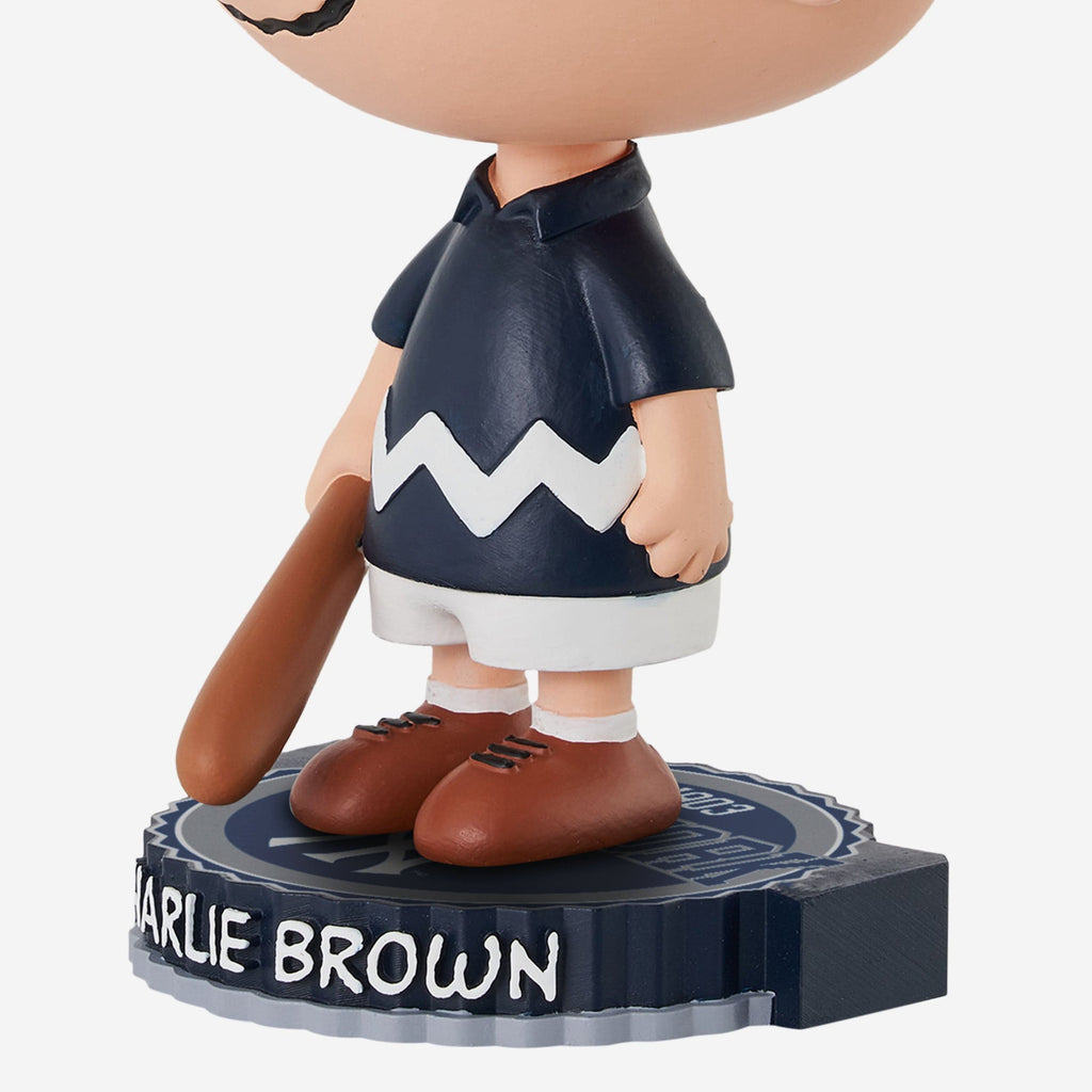New York Yankees Charlie Brown Peanuts Bighead Bobblehead FOCO