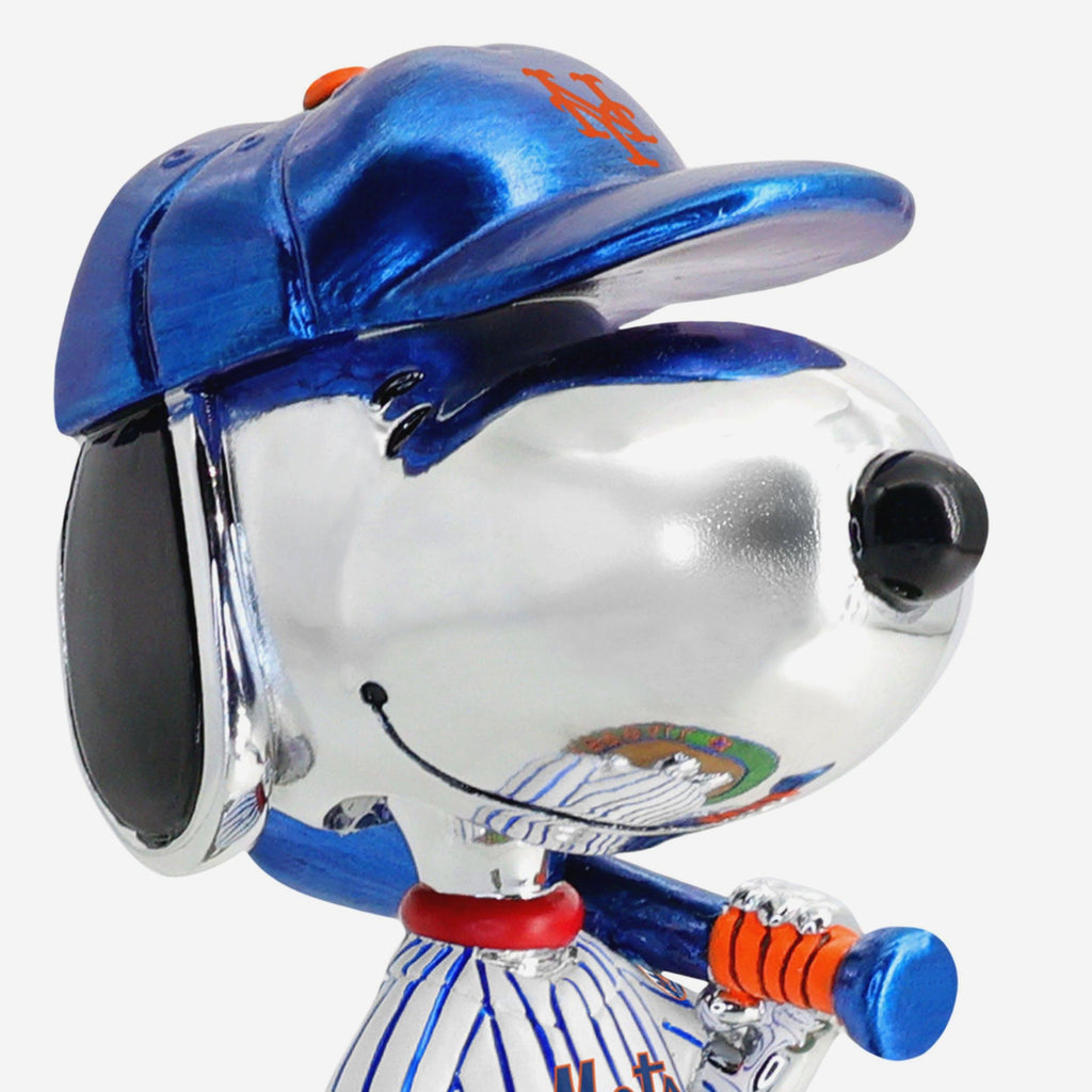 New York Mets Snoopy Peanuts Electroplated Bighead Bobblehead FOCO