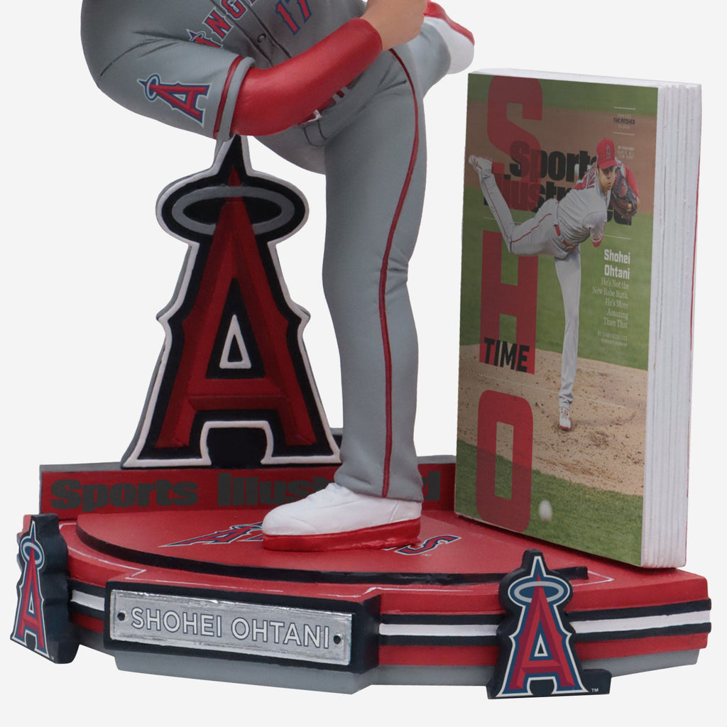 Shohei Ohtani Los Angeles Angels Pitching Sports Illustrated Cover Bob FOCO