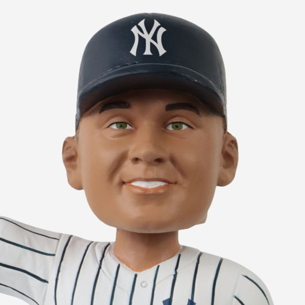 Derek Jeter New York Yankees Captain Bobblehead FOCO