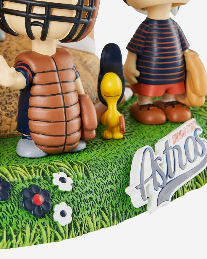 Houston Astros Peanuts Gang Baseball Field Mini Bobblehead Scene FOCO