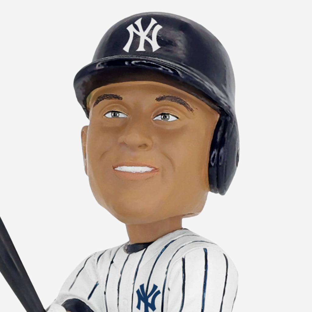 Derek Jeter New York Yankees Magnetic Stadium Base Bobblehead FOCO