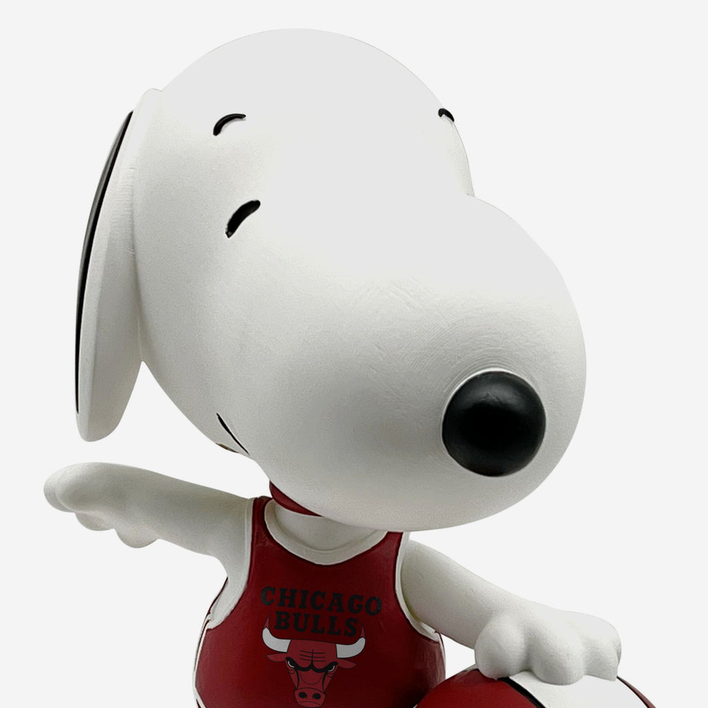 Chicago Bulls Snoopy Peanuts Bighead Bobblehead FOCO