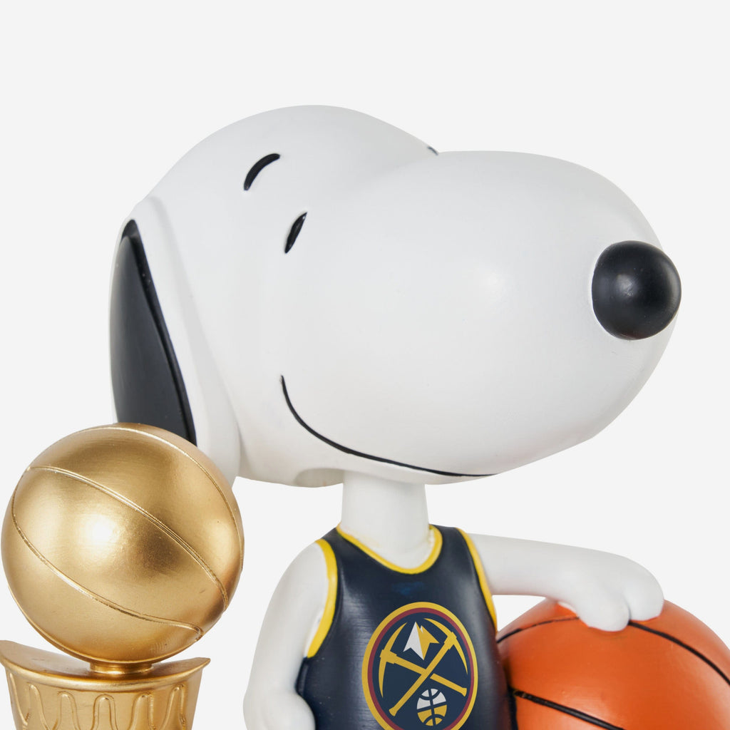 Denver Nuggets Snoopy Peanuts 2023 NBA Champions Trophy Bobblehead FOCO