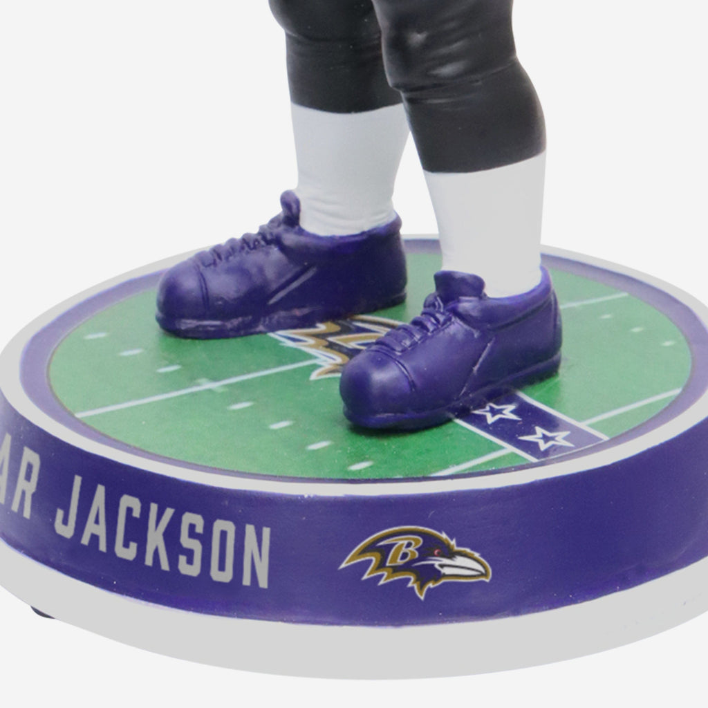 Lamar Jackson Baltimore Ravens Field Stripe Bighead Bobblehead FOCO