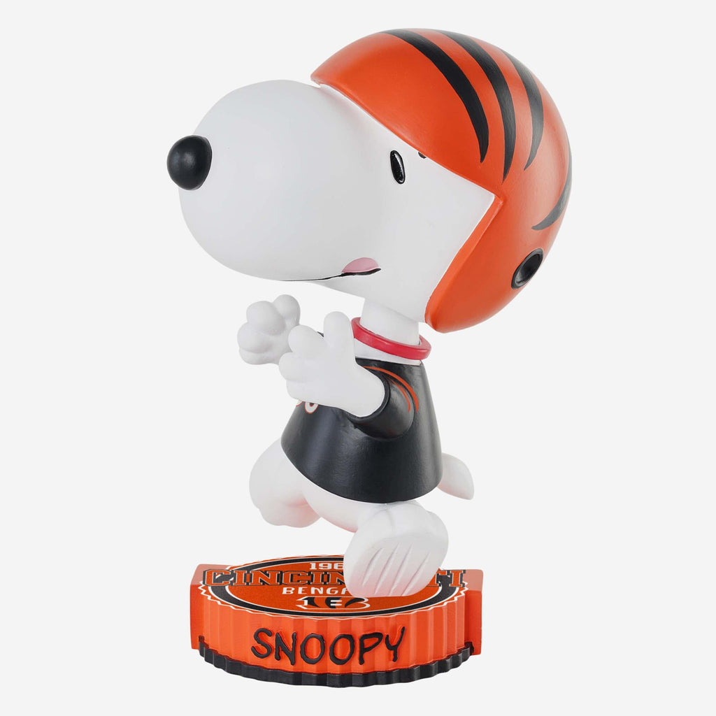 Cincinnati Bengals Snoopy Peanuts Bighead Bobblehead FOCO