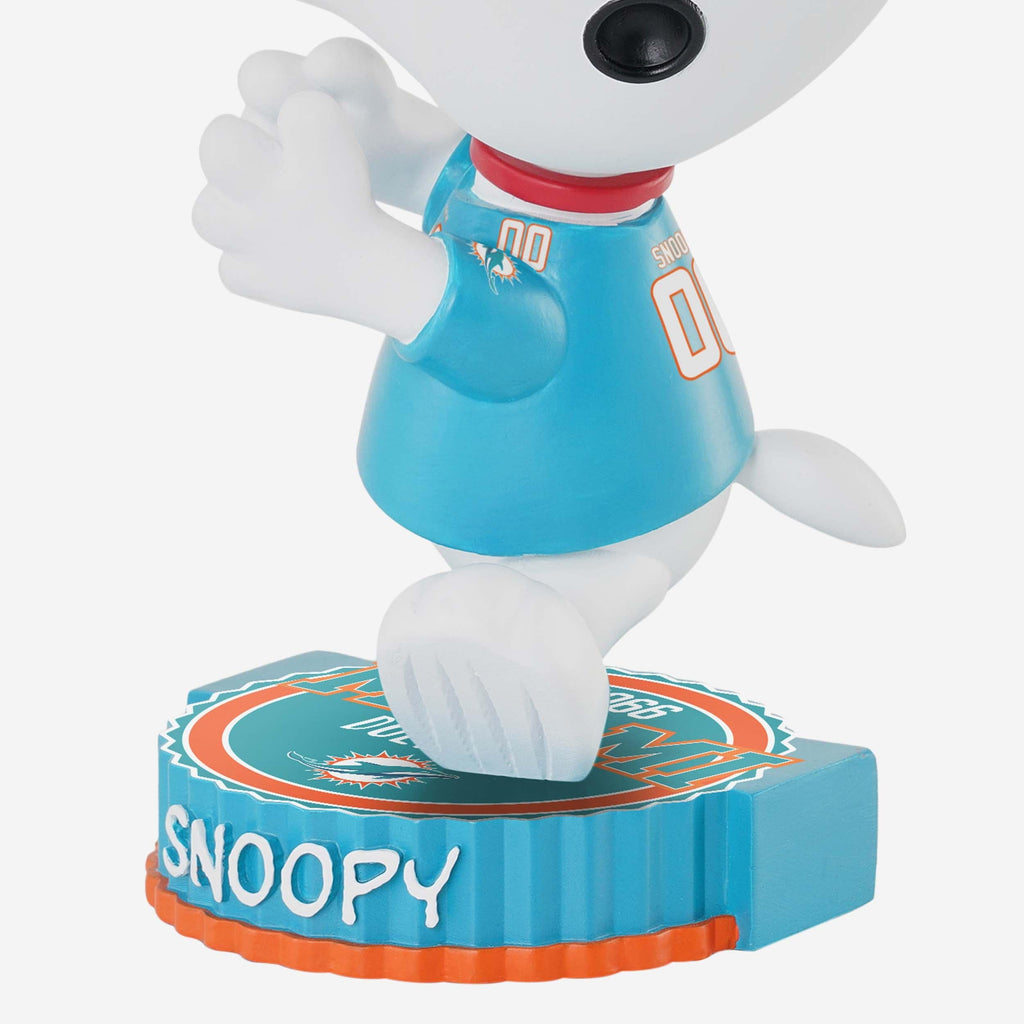Miami Dolphins Snoopy Peanuts Bighead Bobblehead FOCO