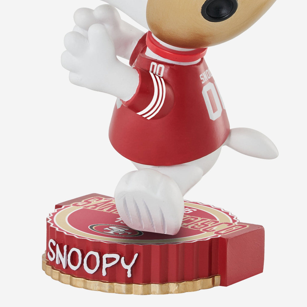 San Francisco 49ers Snoopy Peanuts Bighead Bobblehead FOCO