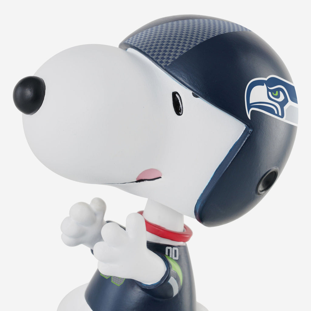 Seattle Seahawks Snoopy Peanuts Bighead Bobblehead FOCO