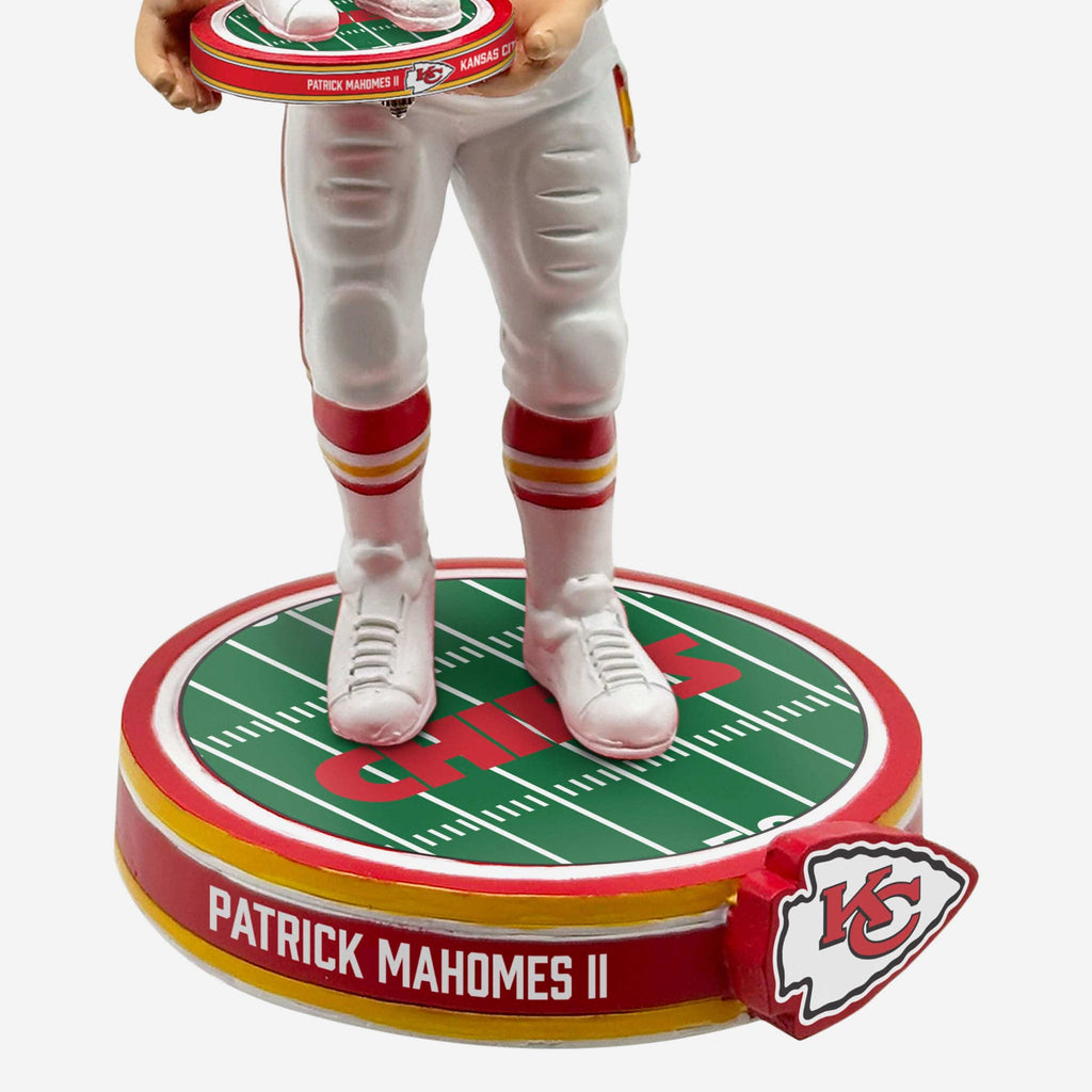 Patrick Mahomes Kansas City Chiefs Bobble Dubblz Bobblehead FOCO