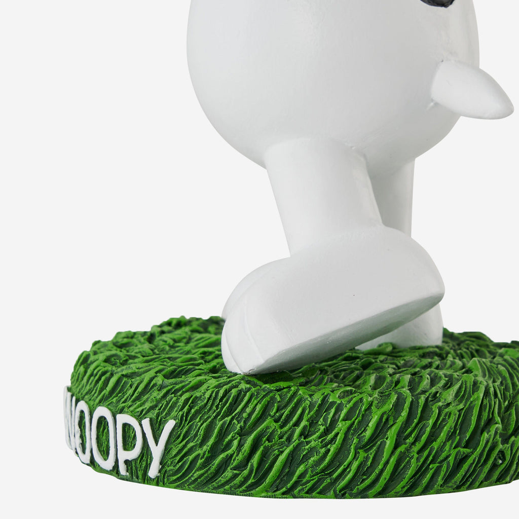 Snoopy Peanuts Bobblehead FOCO