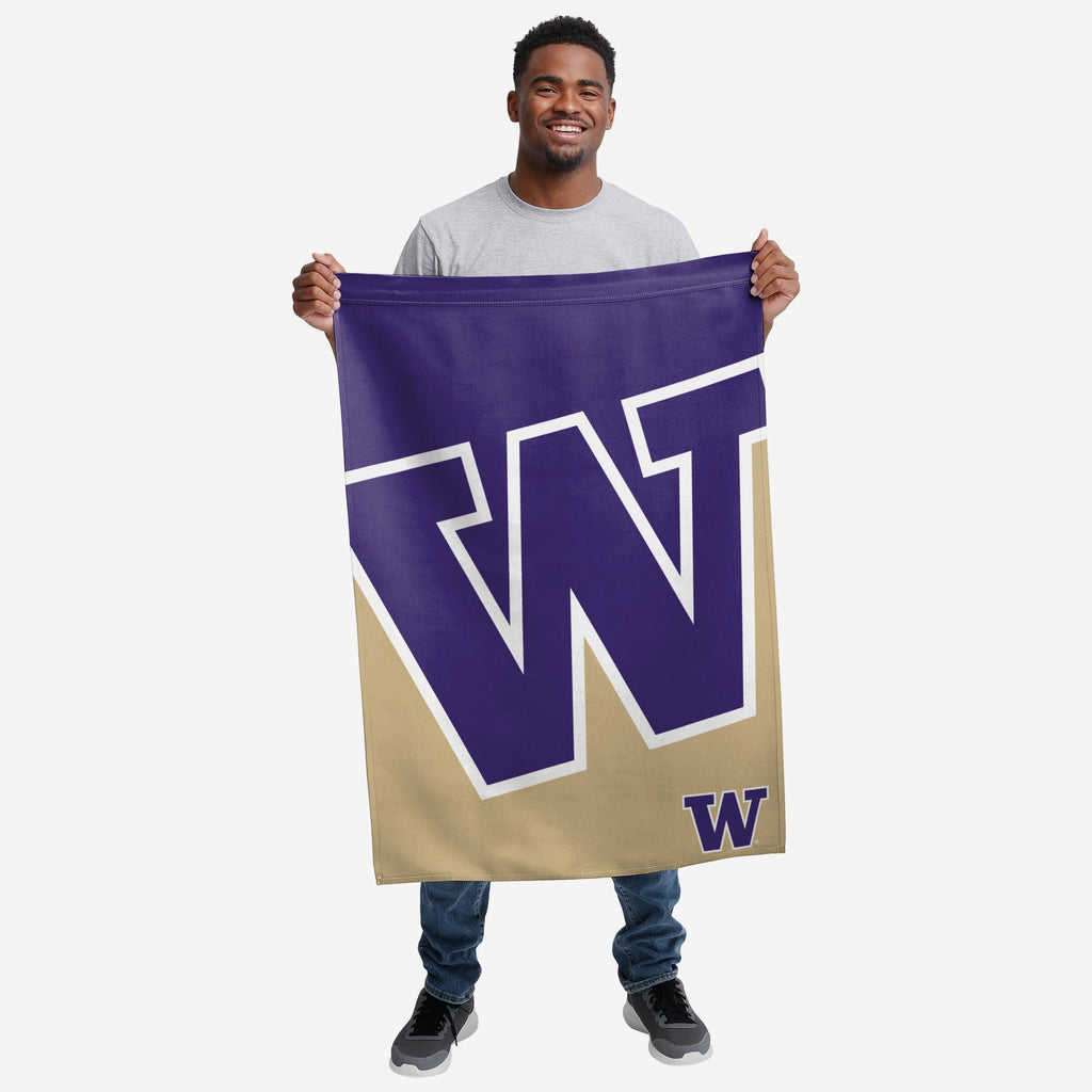 Washington Huskies Vertical Flag FOCO