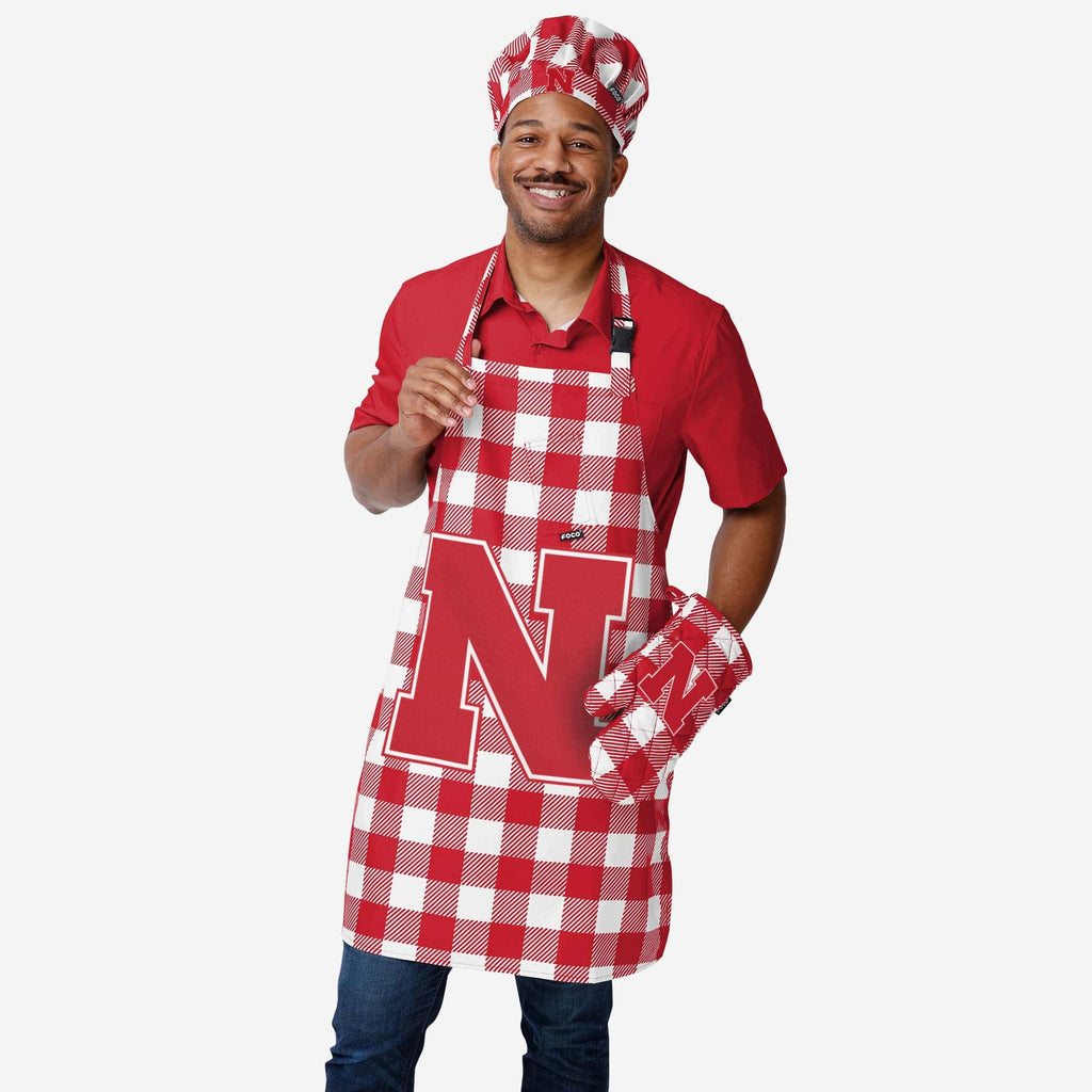 Nebraska Cornhuskers Plaid Chef Set FOCO