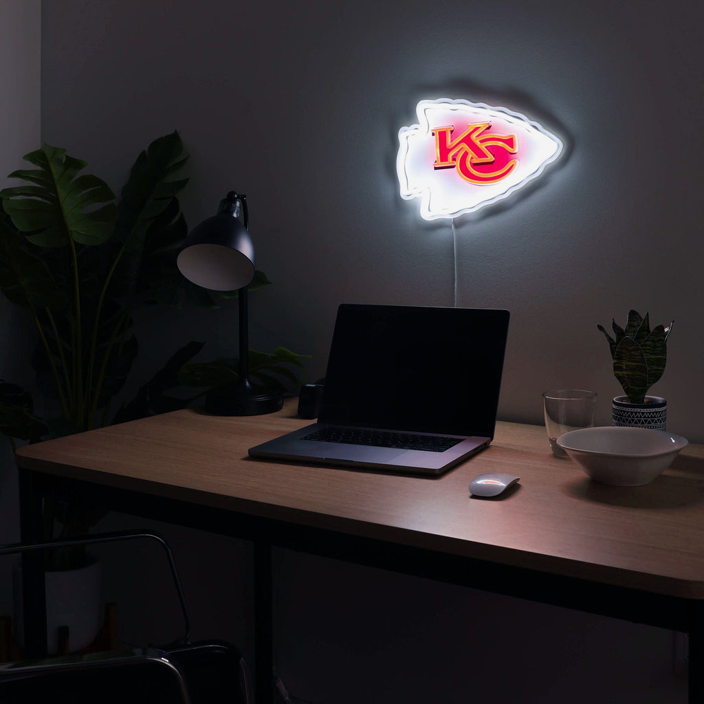 Kansas City Chiefs LED Neon Light Up Team Logo Sign FOCO