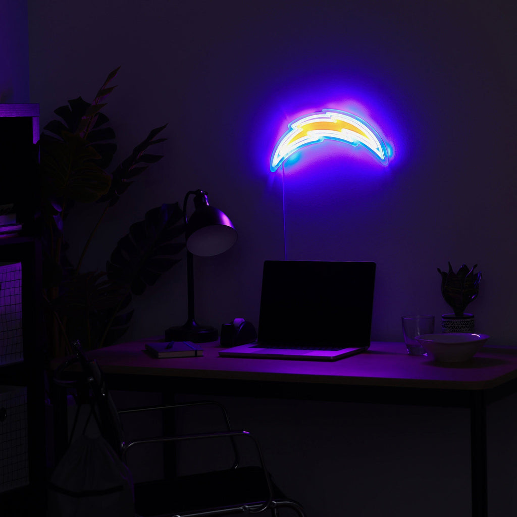 Los Angeles Chargers LED Neon Light Up Team Logo Sign FOCO