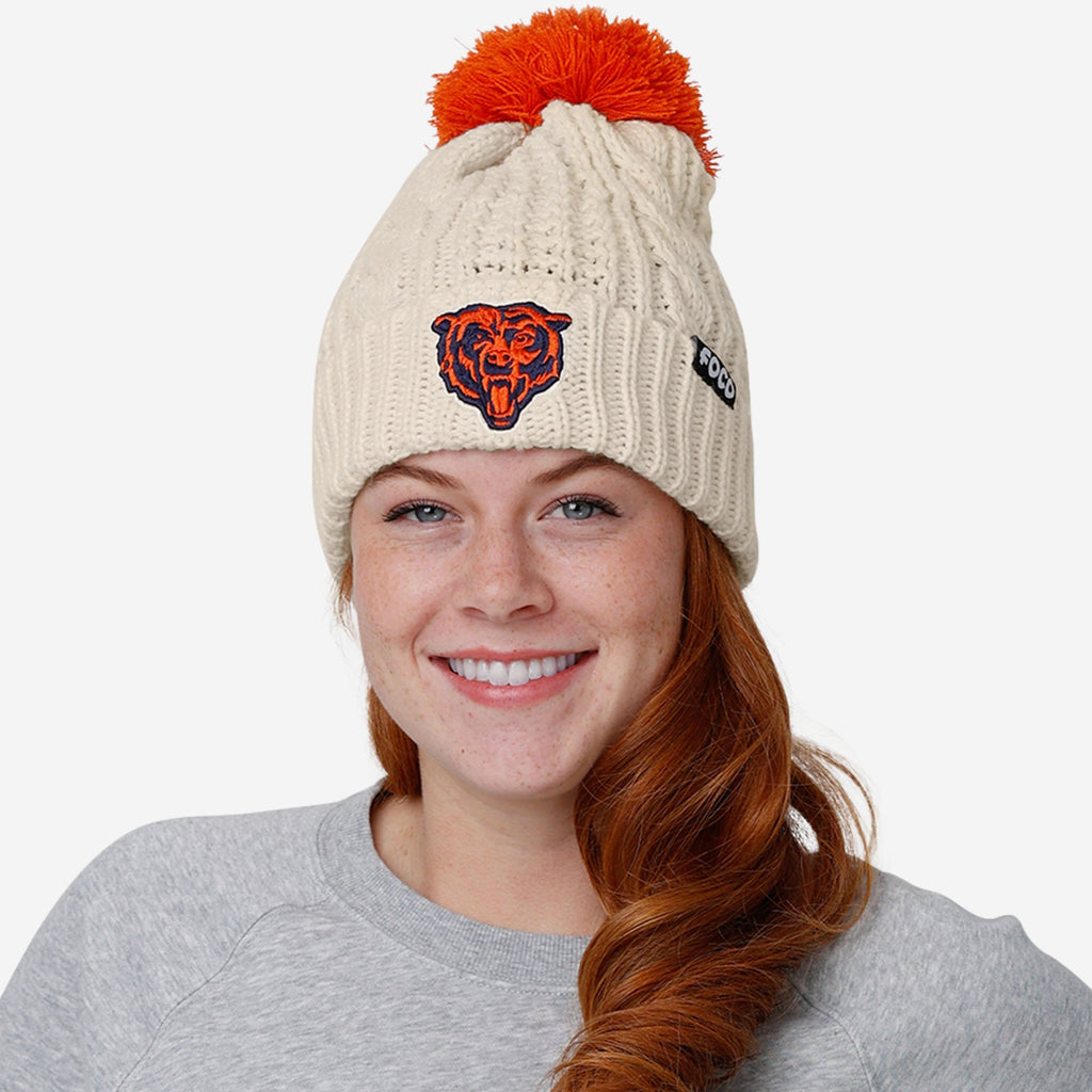 Chicago Bears Womens Primary Logo White Cable Knit Pom Beanie FOCO