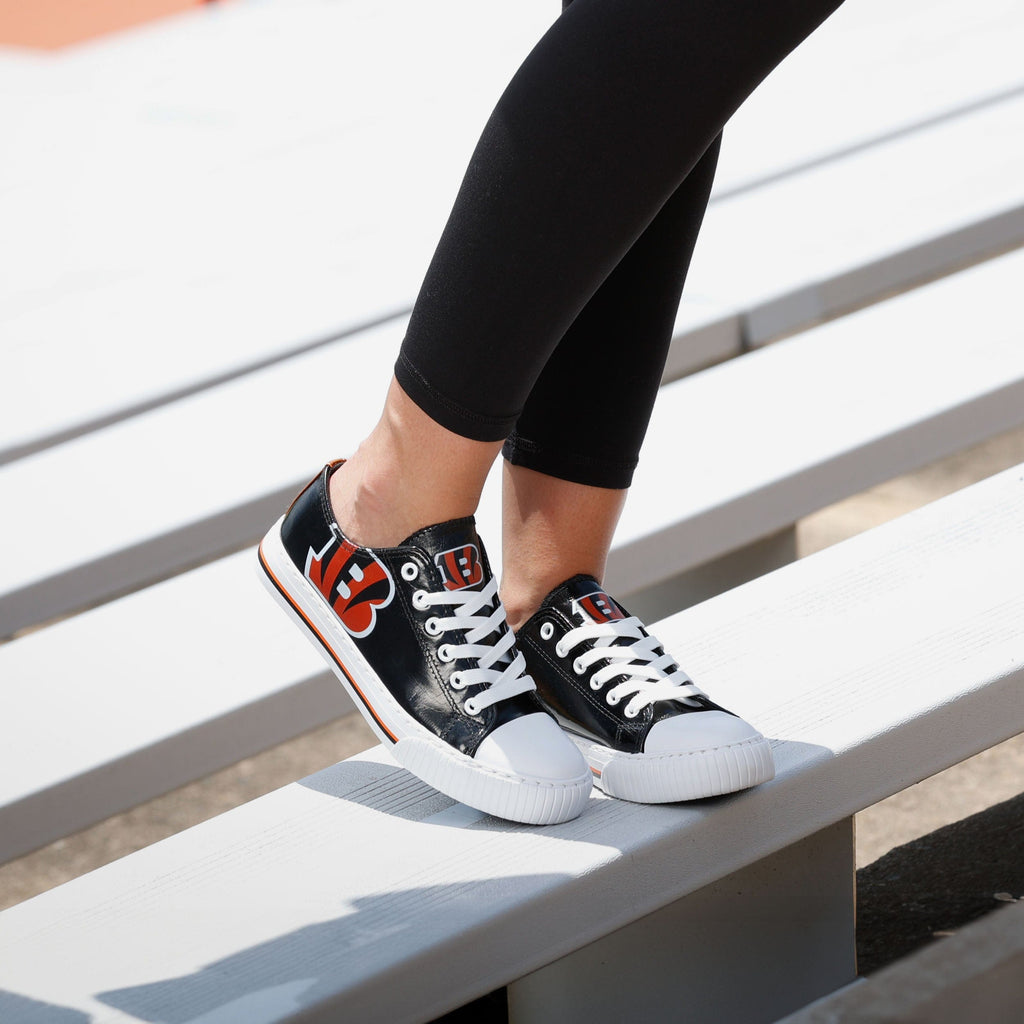 Cincinnati Bengals Womens Team Color Metallic Low Top Canvas Shoes FOCO