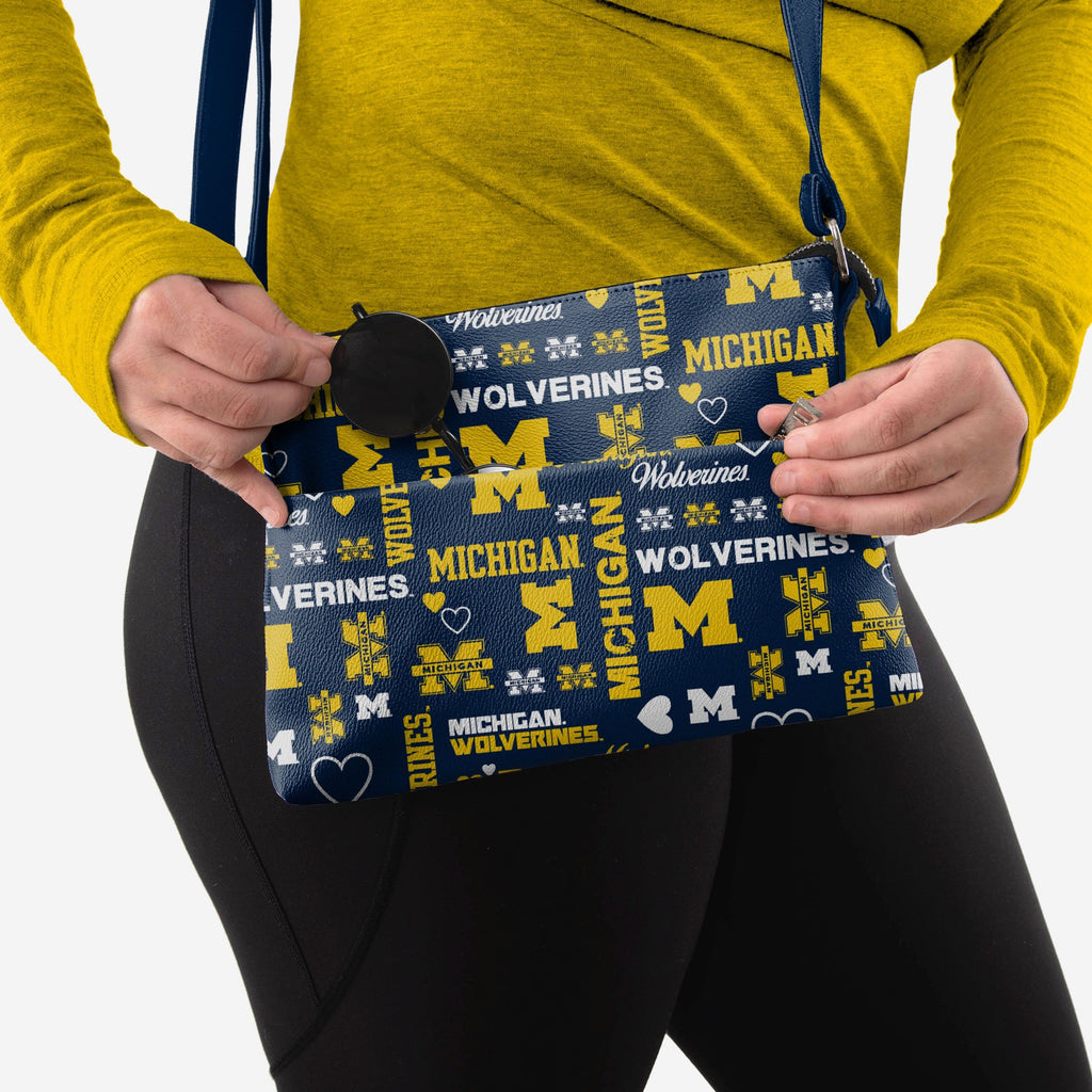 Michigan Wolverines Logo Love Crossbody Purse FOCO