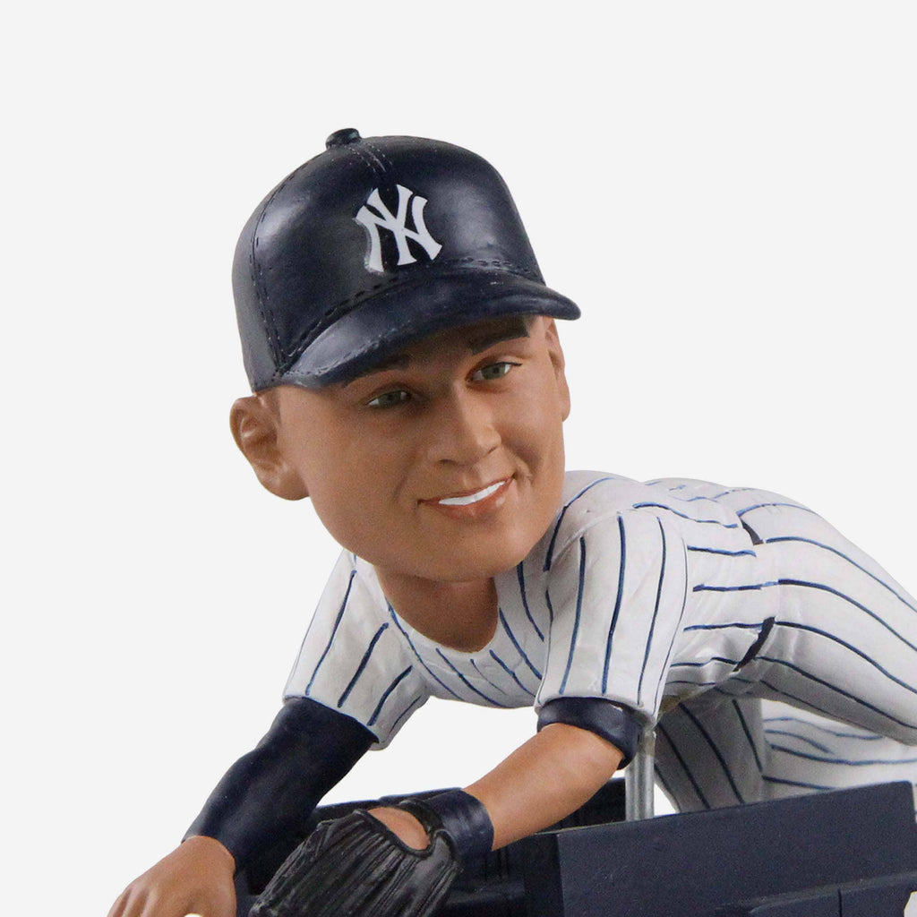 Derek Jeter New York Yankees The Dive Bobblehead FOCO