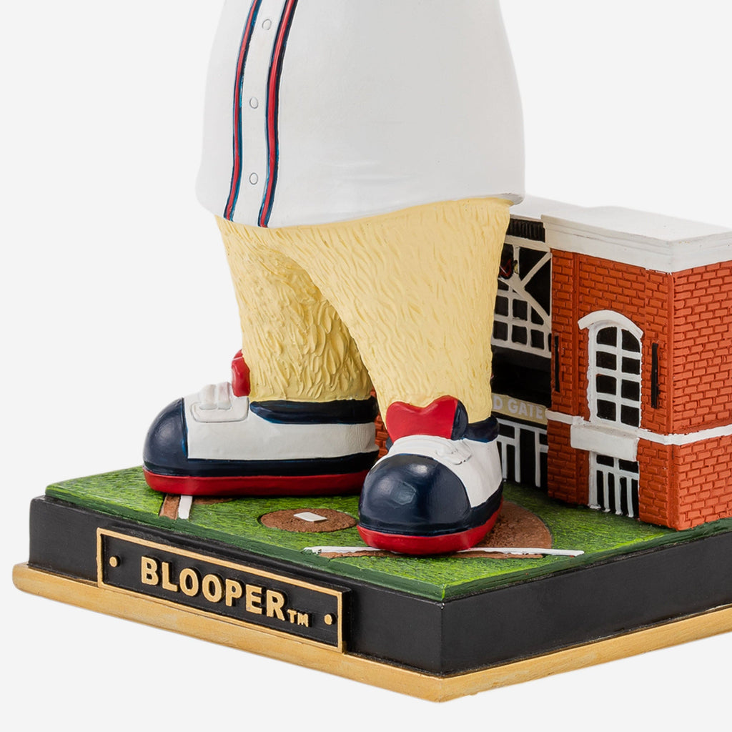 Blooper Atlanta Braves Gate Series Mascot Bobblehead FOCO