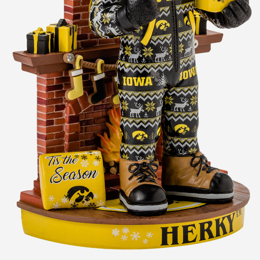 Herky The Hawk Iowa Hawkeyes Holiday Mascot Bobblehead FOCO
