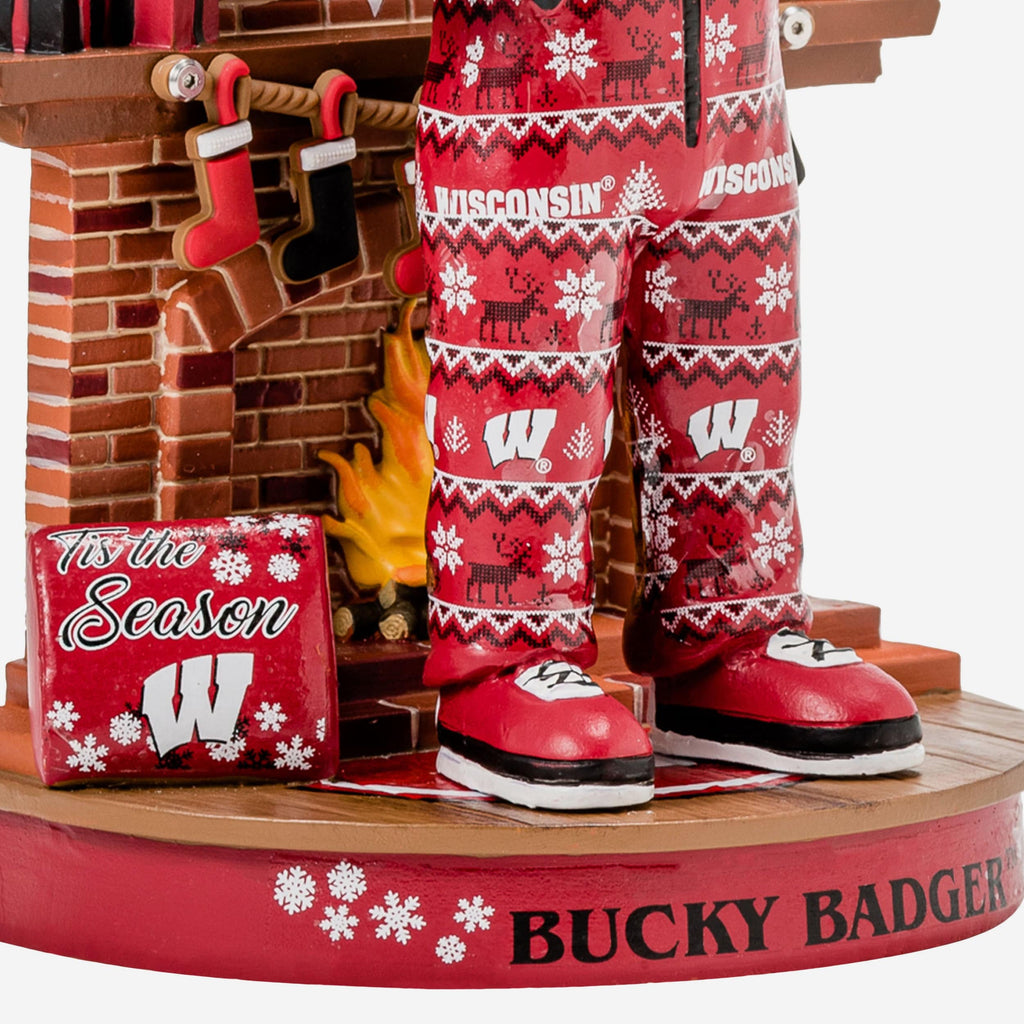 Bucky Badger Wisconsin Badgers Holiday Mascot Bobblehead FOCO