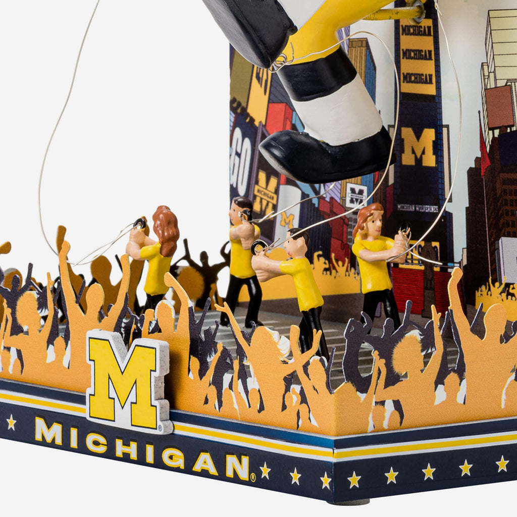 Michigan Wolverines Thanksgiving Mascot Bobblehead FOCO