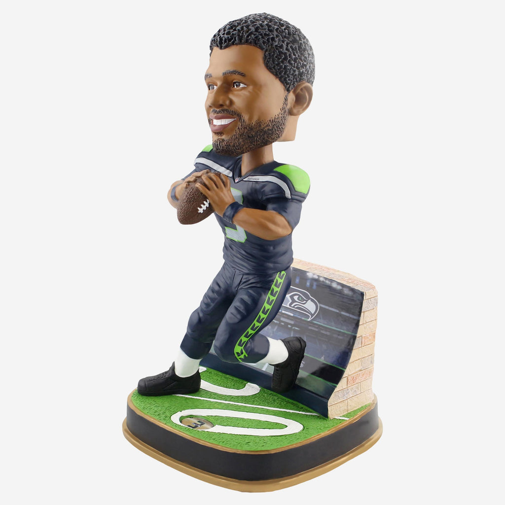 Russell Wilson Seattle Seahawks Game Day Stadium Bobblehead FOCO