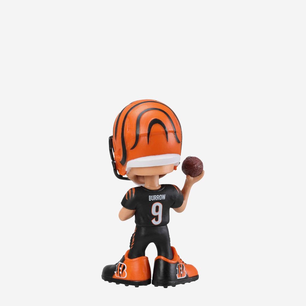 Joe Burrow Cincinnati Bengals Vinyl Showstomperz Bobblehead FOCO