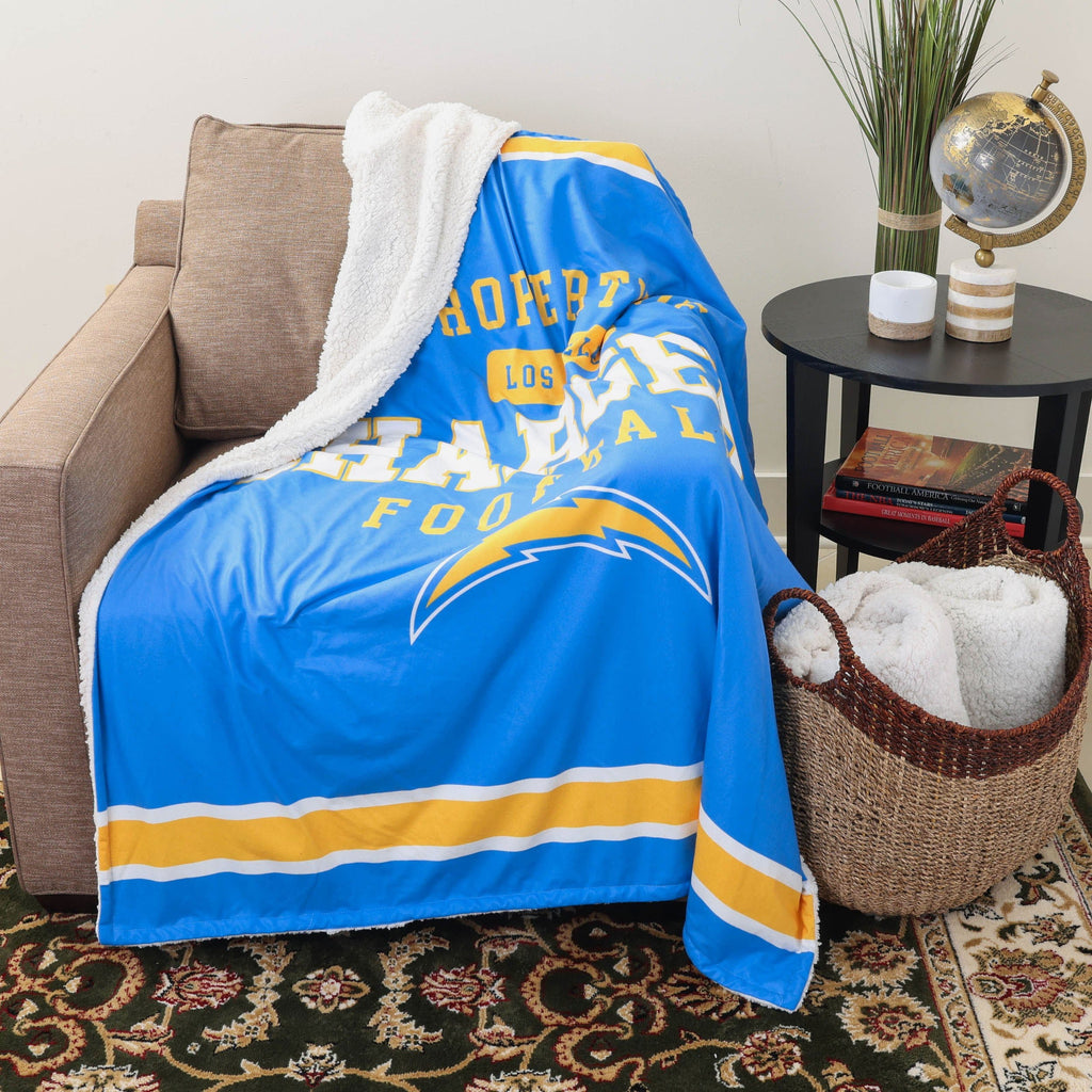 Los Angeles Chargers Team Property Sherpa Plush Throw Blanket FOCO