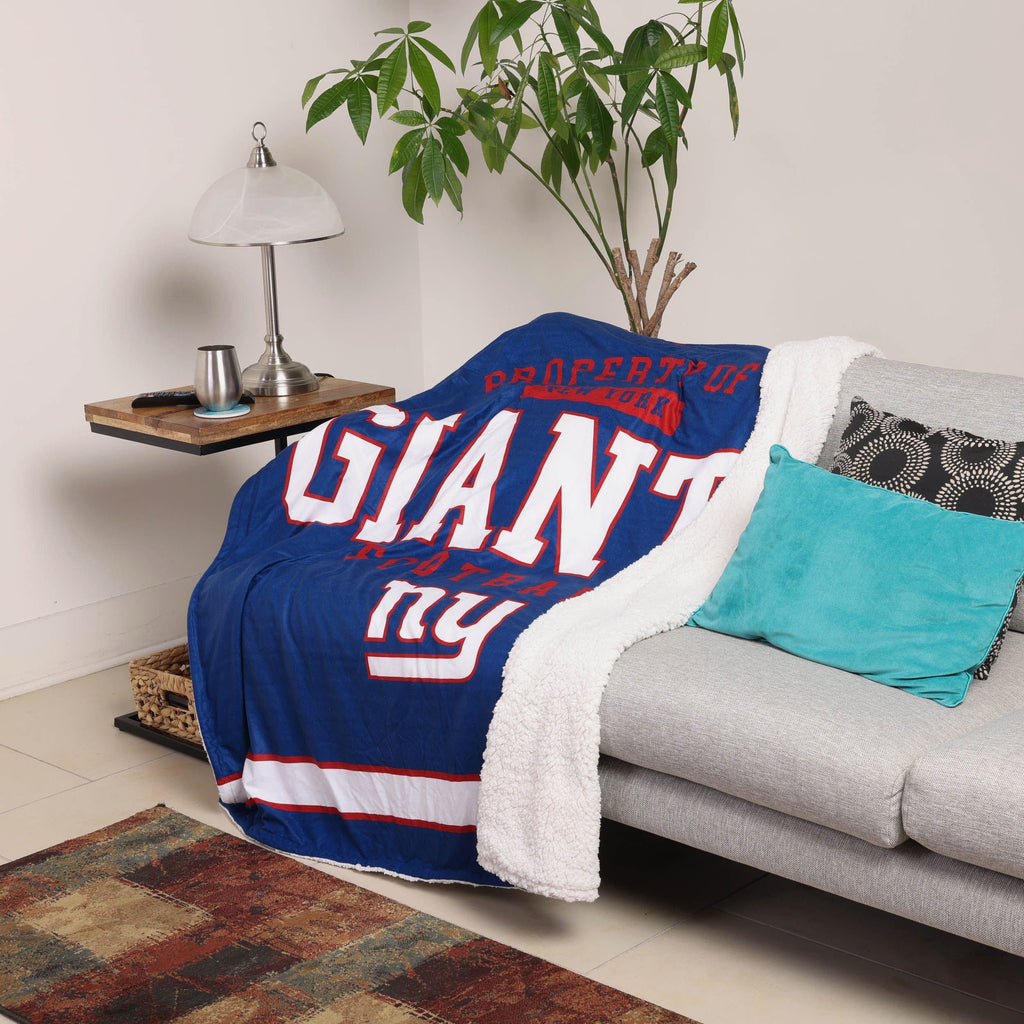 New York Giants Team Property Sherpa Plush Throw Blanket FOCO