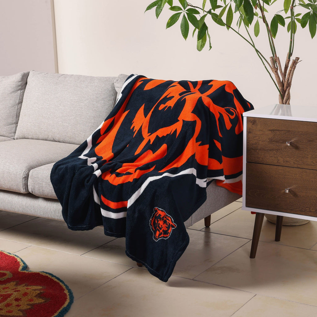 Chicago Bears Supreme Slumber Plush Throw Blanket FOCO