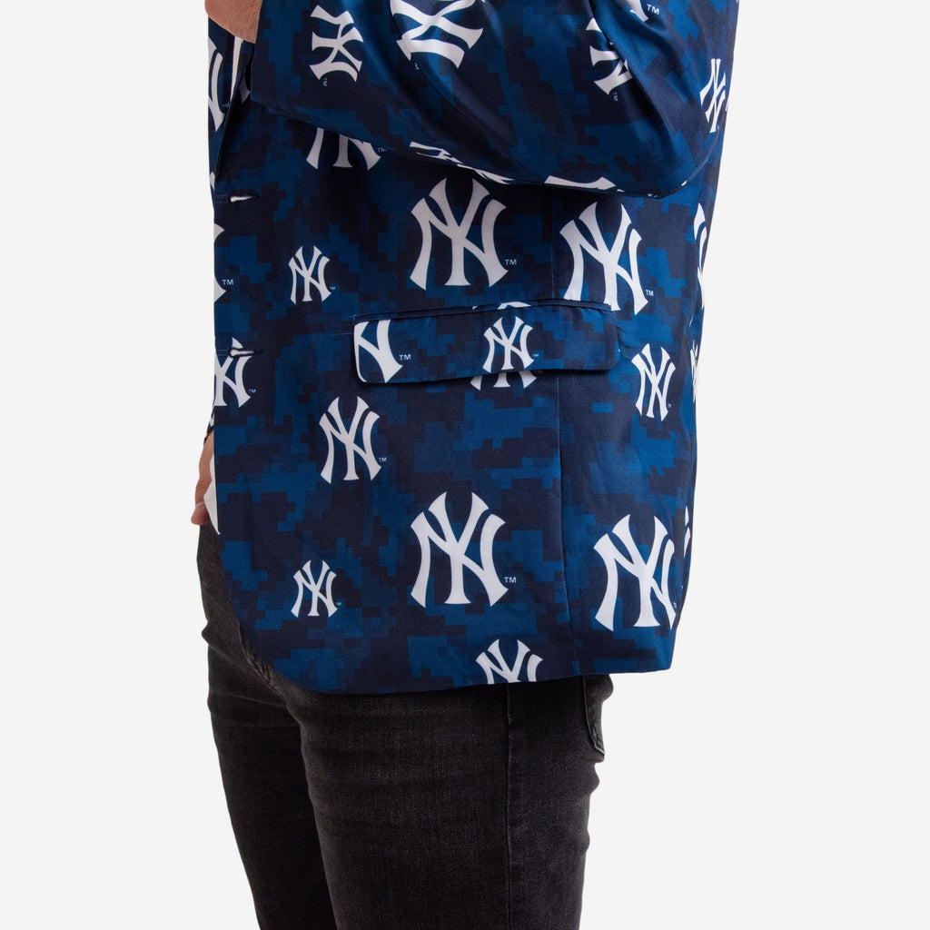 New York Yankees Digital Camo Suit Jacket FOCO