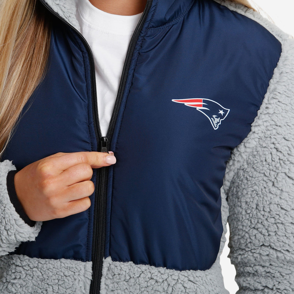 New England Patriots Womens Sherpa Soft Zip Up Jacket FOCO