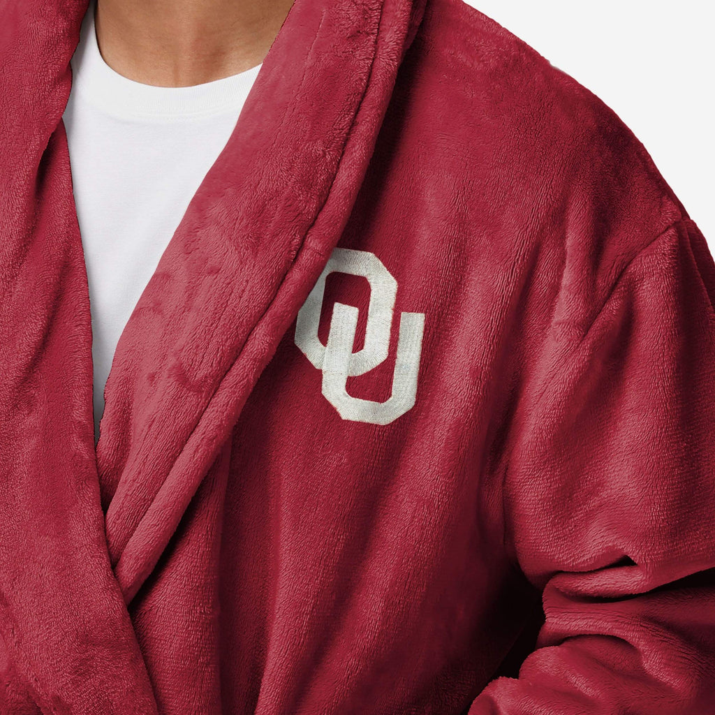 Oklahoma Sooners Lazy Day Team Robe FOCO
