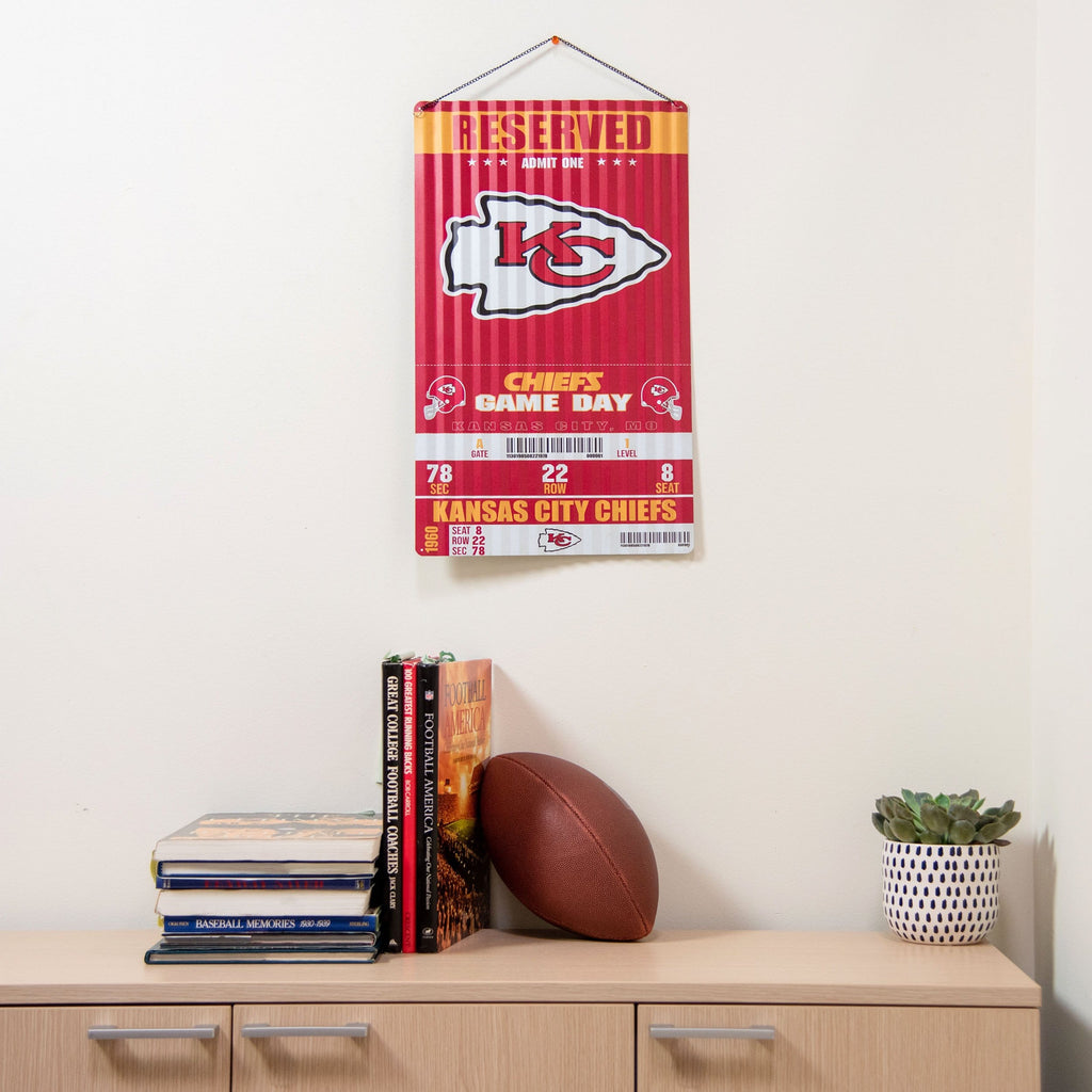 Kansas City Chiefs Corrugated Metal Wall Sign FOCO