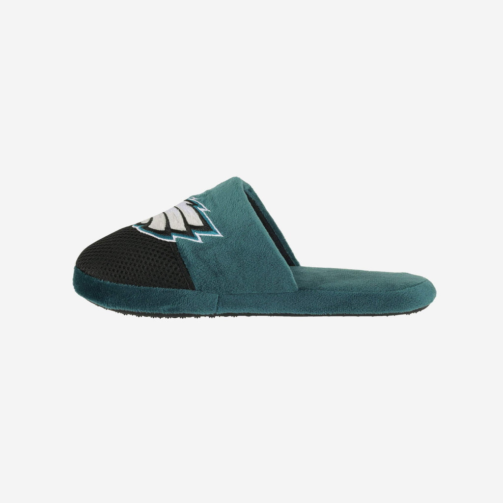 Philadelphia Eagles Team Logo Staycation Slipper FOCO